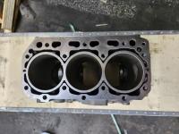 China Construction Machinery Engine Parts 3TNV88 Cylinder Block 4TNV88 for sale