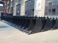 China Excavator Buckets for Various Models  EC480 Rock Bucket Hydraulic Tilt Bucket Custom Solutions Supplier for sale