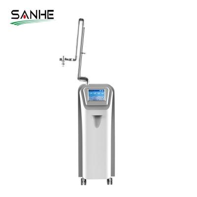 China CO2 RF Fractional Laser Machine 30W 10600nm for Acne Scar Removal Skin Resurfacing for sale