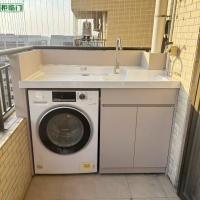 China Modern Balcony Aluminum Cabinet Moisture Proof With High Sun Protection for sale