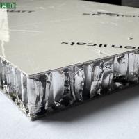 China Durable Stainless Steel Honeycomb Panel Long Lasting Low Maintenance for sale