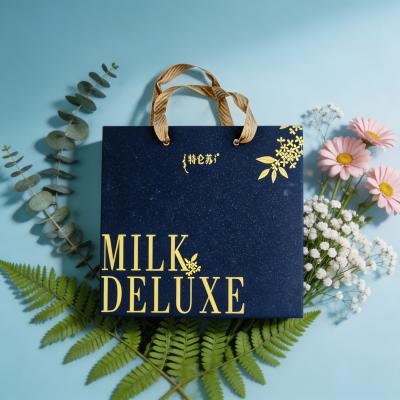 China Ribbon Handle Paper Shopping Hand Bags Foil Stamping Matte Laminated Art Paper for Tea, Coffee, Milk Tea for sale
