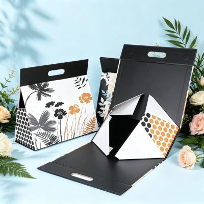 China Heavy Duty Foldable Gift Box Reusable Flat Shipment Magnetic Closure for Cosmetic, Jewelry, Shopping Set for sale