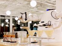 China Double Arm Robot Coffee Machine RGB Beverage Cafe Robot Espresso for sale