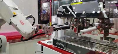 China Hot Latte Italian Automatic Coffee Machine Espresso Baristas Robot with milk frother for sale