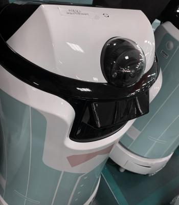 China 0.7m/S Food Delivery Robot Restaurant 65dB Mobile Remotely Controlled Robot for sale