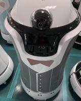 China 0.7m/S Food Delivery Robot Restaurant 65dB Mobile Remotely Controlled Robot for sale