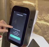 China Intelligent Steak Restaurant Service Robot Marketing Food Robot Delivery for sale