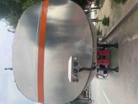 China CIMC Fuel Tanker Manual Transmission for Oil Storage and Transportation for sale