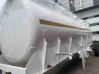 China CIMC Directly Sells 3-Axle Aluminum Alloy Oil Tanker with 60000L Maximum Load Capacity for sale