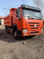 China 6930*2500*2860mm curb weight 6.4T 8 Leaf spring with shock absorber suspension Hydraulic control with air booster 4x2 Dumper for sale