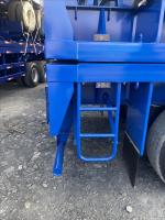 China CIMC China manufacturer of 3-axis direct sales high-quality price discount Flatbed semi trailer for sale