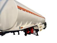 China CIMC water, milk, diesel, gasoline, edible oil, petroleum liquid transport Fuel tank truck for sale