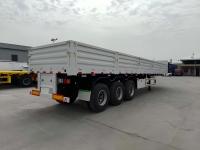 China CIMC can customize the color size of 3-axle freight fence semi-trailer. for sale