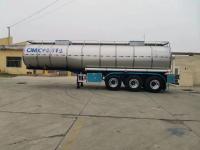 China The latest process design of CIMC is a three-axis liquid medium semi-trailer made of high-strength steel. for sale