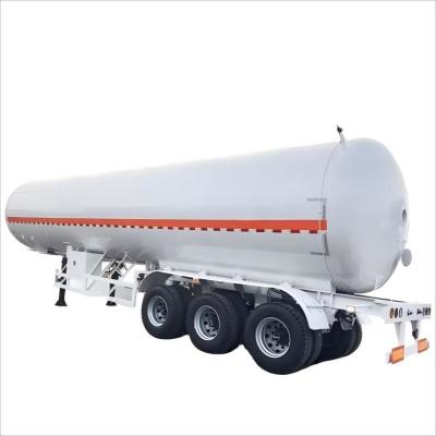 China The latest process design of CIMC is a three-axis liquid medium semi-trailer made of high-strength steel. for sale