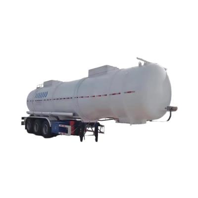China The latest process design of CIMC is a three-axis liquid medium semi-trailer made of high-strength steel. for sale
