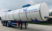 China The latest process design of CIMC is a three-axis liquid medium semi-trailer made of high-strength steel. for sale