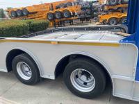 China Hot Selling Cimc Brand New Flatbed Skeleton Semi Trailer Spares Motor Transport Trailer Skeleton Parts & Accessories for sale