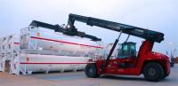 China CIMC new design hot sale 3 axles Liquefied Natural Gas Cryogenic Trucks for LNG Gas Station new design gas cylindrical tanker for sale