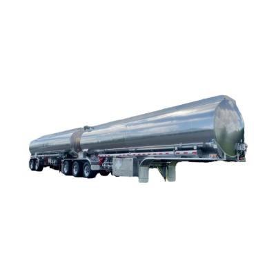China CIMC New Design Super B-Tank Diesel Fuel Tanker Truck Wheel for Oil, Water, Chemical Storage & Refueling Steel Storage for sale