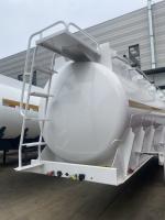 China CIMC Water Milk Diesel Gasoline Edible Oil Petroleum Liquid Transport Fuel Tank Truck for sale