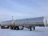 China Advanced B-Tank Fuel Tanker Semi Trailer Engineered For Safe Efficient Transportation Of Liquid With Enhanced Capacity for sale