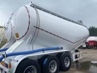China CIMC 3 Axis High Strength Powder Tanker With Diesel Engine Unit Semi Trailer for sale