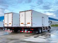 China Insulation Foam Inner Box Frozen Refrigerated Container Trailer Truck for sale