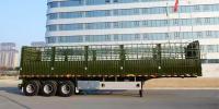 China 12400*2500*2000mm Curb Weight 7T 3 Axle 10pcs Leaf Spring 40T Payload Stake Semi Trailer for sale