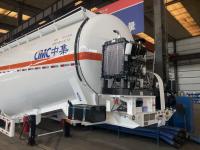 China CIMC Three-axle 60-ton tank Car With diesel Engine Set Rigidity and Strength Cement trailer for sale