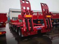 China CIMC 3/4 Axles Sturdy Steel Heavy Duty Transportation Length From 10 to 20m Lowbed Semi Trailer for sale
