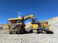 China Shovel 360 Degree Drone Footage XE4000 Powerful Mining Shovel Heavy Excavator 180-200Ton for sale
