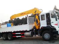 China Versatile Cargo Truck Mounted Crane Efficient Lifting Transport Stability For Construction Logistics Powerful Jib Cranes for sale
