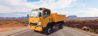 China Blue Light Dump Truck 4X2 with Fuel Tank Capacity 200-300L for sale