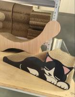 China Custom Corrugated Cat Scratcher Sustainable Cat Scratching Posts And Boards for sale