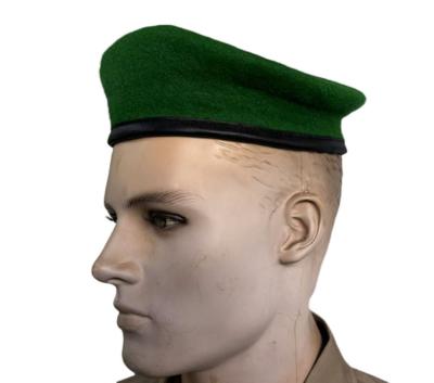 China Custom Wool Military Beret Cap Adjustable Size 52-64cm with 0.2kg Weight and Cotton Lining for sale
