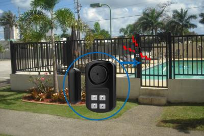 China 140db Magnetic Wireless Pool Door Alarm With Remote Control IP67 waterproof for outside gate security for sale