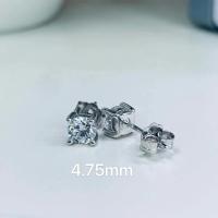 China Moissanite Sterling 925 Silver Stud Earrings AAAA+ Cubic Zirconia for sale