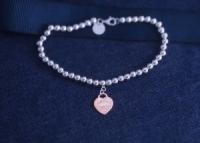 China Unisex S925 Sterling Silver Love Bracelet Beads Heart Pendant Customized for sale