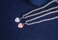 China Unisex S925 Sterling Silver Love Bracelet Beads Heart Pendant Customized for sale