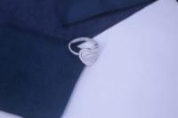 China Tarnish Free 925 Sterling Silver Rings Jewelry Stamped Rhodium Plating for sale