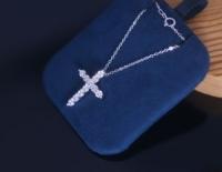 China ODM 925 Sterling Silver Neckalce Diamond Cross Pendant Jewelry for sale