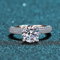 China Sterling Silver S925 Moissanite Jewelry Diamond Same Crown Ring 2 Carat for sale