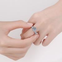 China Sterling Silver S925 Moissanite Jewelry Diamond Same Crown Ring 2 Carat for sale