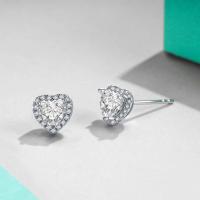 China Classic Heart Cut 0.5ct 2ct Moissanite Earrings Hip Hop Jewelry for sale