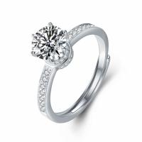 China Round Moissanite Jewelry Women 1carat Moissanite Platinum Engagement Rings for sale