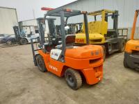 China Heli Brand K30 Mini Electric 3-Ton Forklift China's Cheap 4x4 95% New Second-Hand Used Machinery for sale