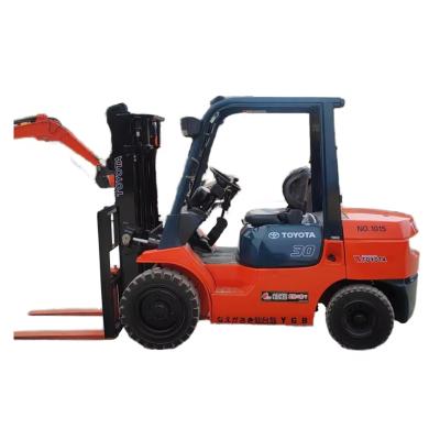 China Toyota 3-Ton Diesel Forklift Original Japanese Manual Transmission 3-Meter Height Second-Hand 7FD30 Forklift for sale