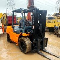 China Second-hand TOYOTA 7FD50 Balanced Heavy diesel Forklift 5000kg Rated Load and Low Consumption Heavy Cargo Transportation for sale
